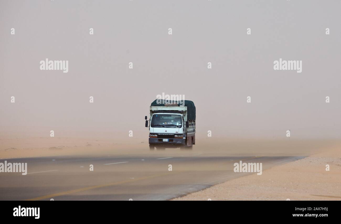 Shamal storm hi-res stock photography and images - Alamy