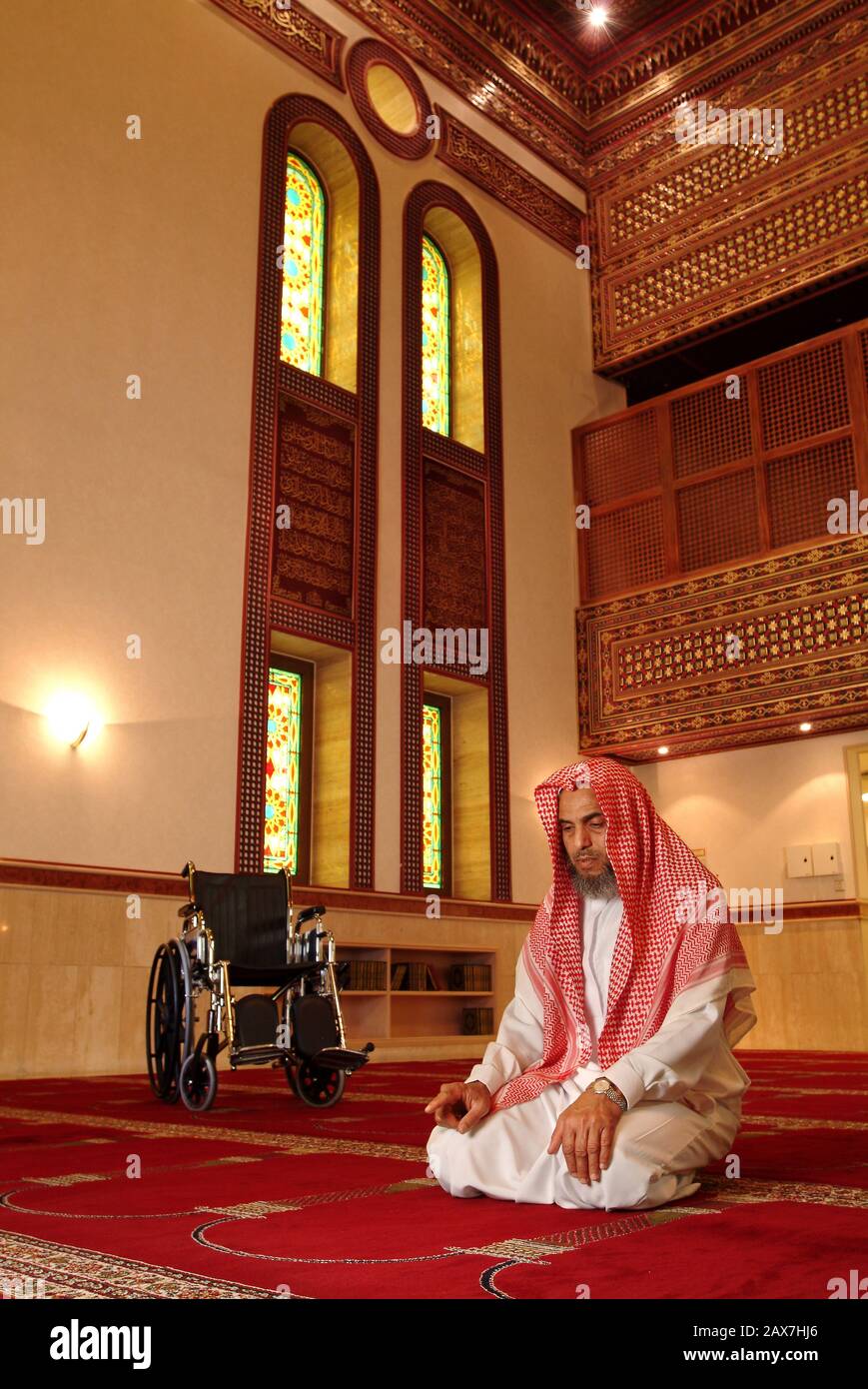 Saudi Arabian Men Praying