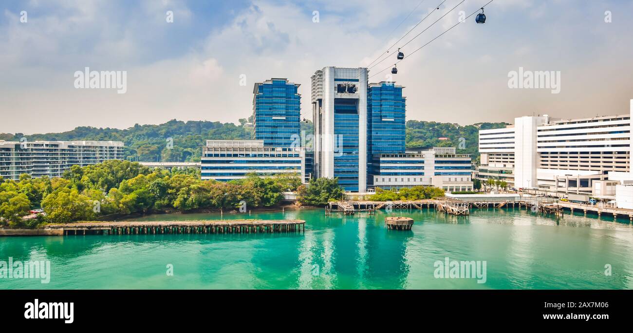 Harbor cable car hi-res stock photography and images - Alamy