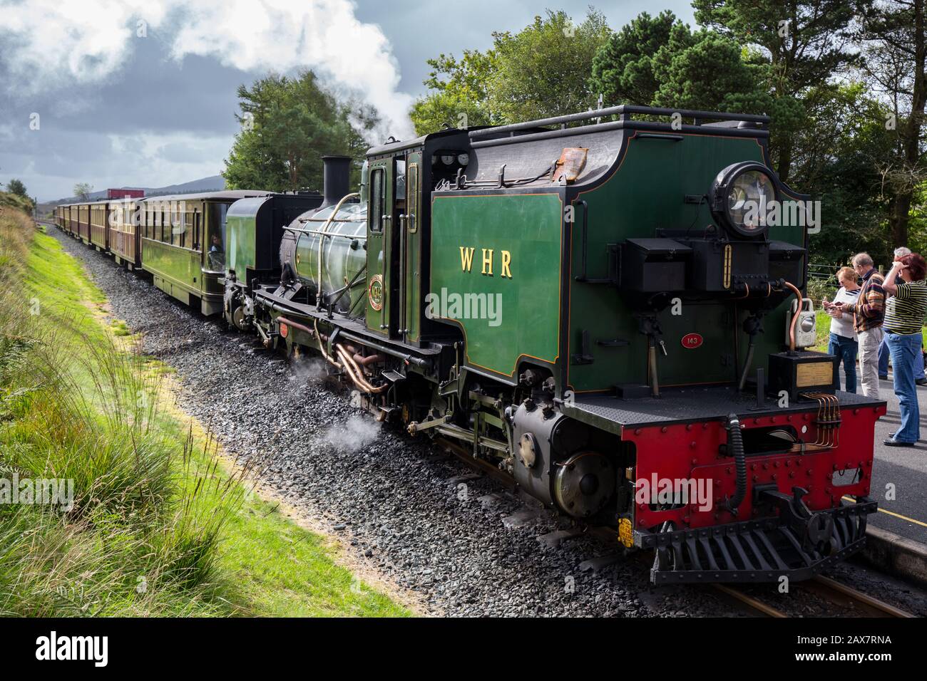 Welsh narrow gauge railway hi-res stock photography and images - Alamy