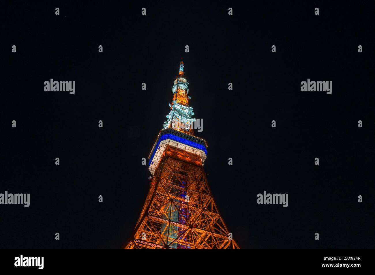 Famous Tokyo Tower illuminated at night. Tokyo, Japan Stock Photo - Alamy