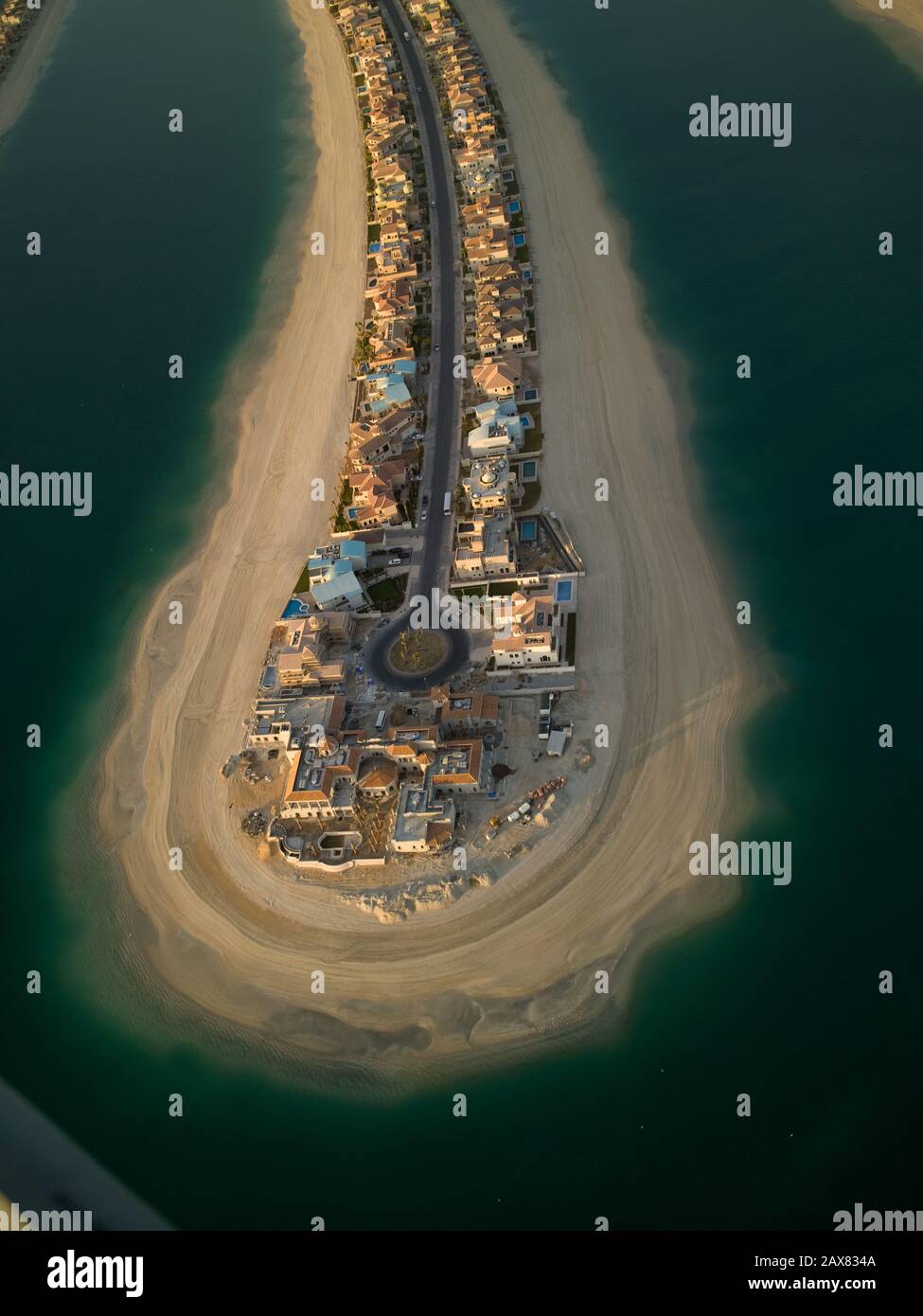 Frond, Palm Jumeirah, Dubai, Aerial Stock Photo - Alamy