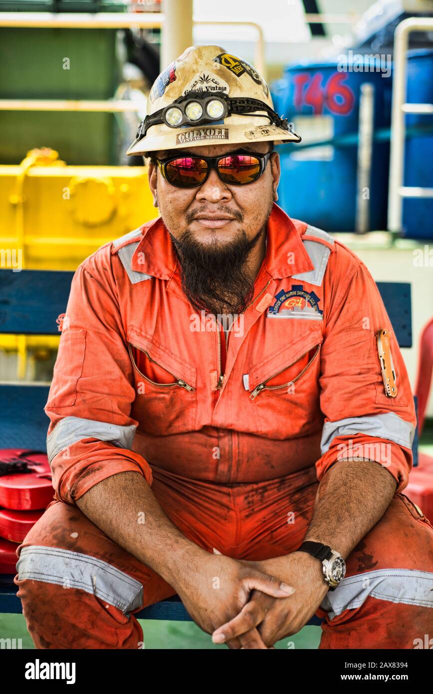 Crew hi-res stock photography and images - Alamy