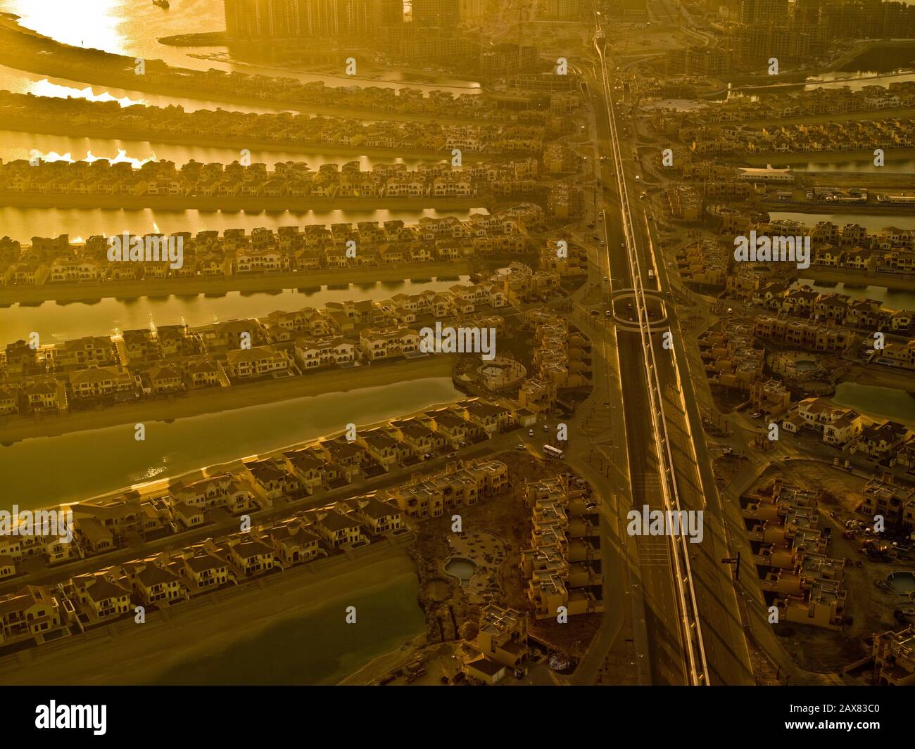 Trunk, Palm Jumeirah, Dubai, Aerial Stock Photo - Alamy