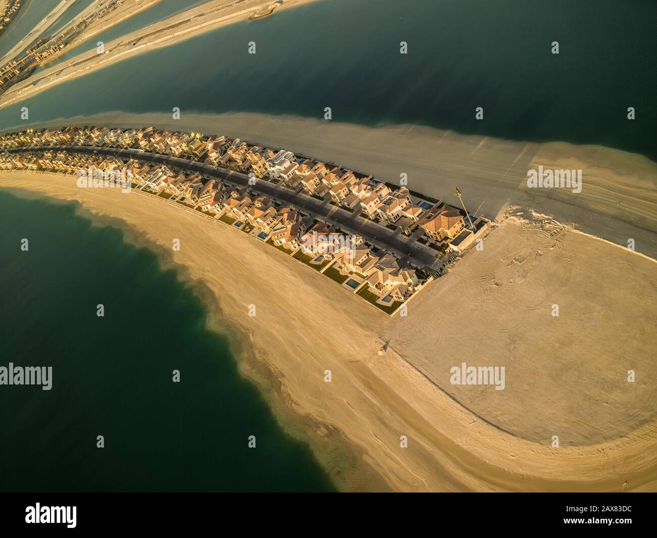 Frond, Palm Jumeirah, Dubai, Aerial Stock Photo - Alamy
