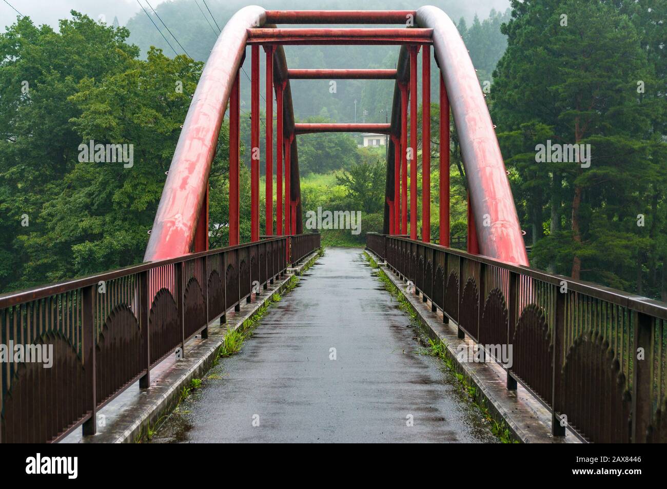 Beautiful view red bridge hi-res stock photography and images - Alamy