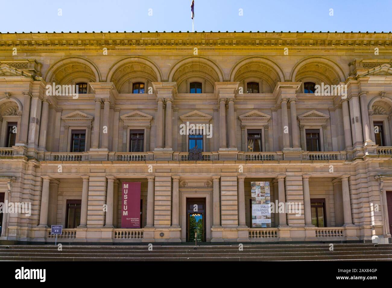 Old treasury building hi-res stock photography and images - Alamy