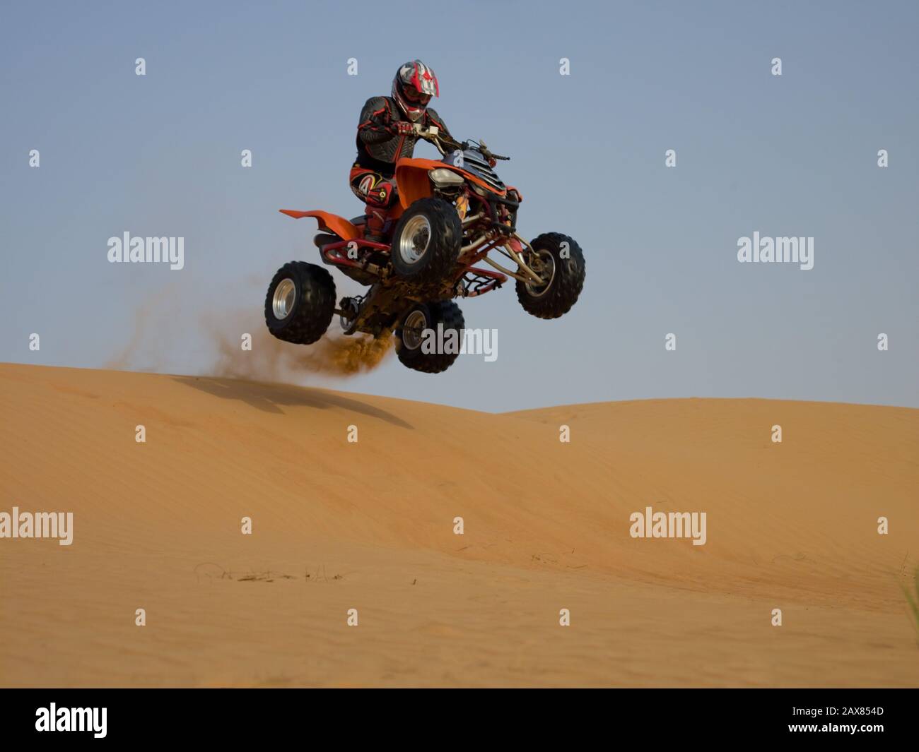 Dubai bike ride hi-res stock photography and images - Alamy