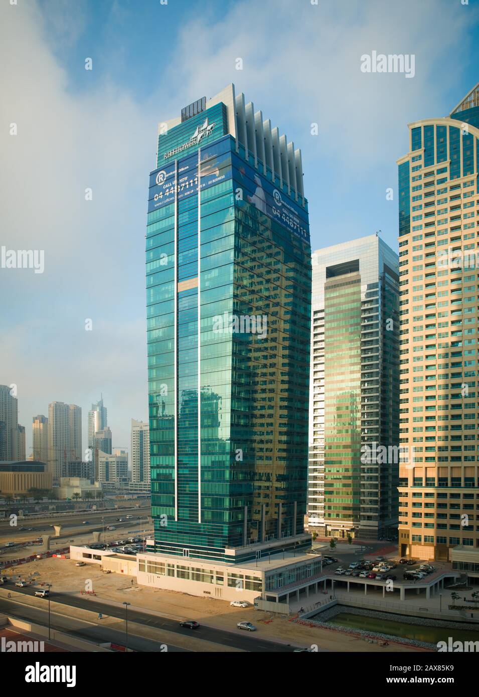 Reef Tower, Jumeirah Lakes Towers, Dubai, UAE Stock Photo - Alamy