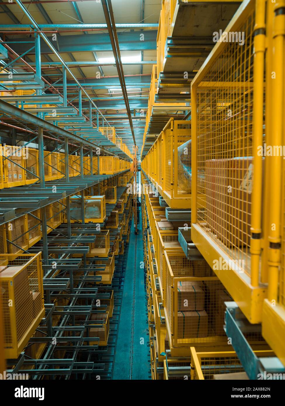 Storage & Warehousing, DNATA, Dubai, UAE Stock Photo - Alamy