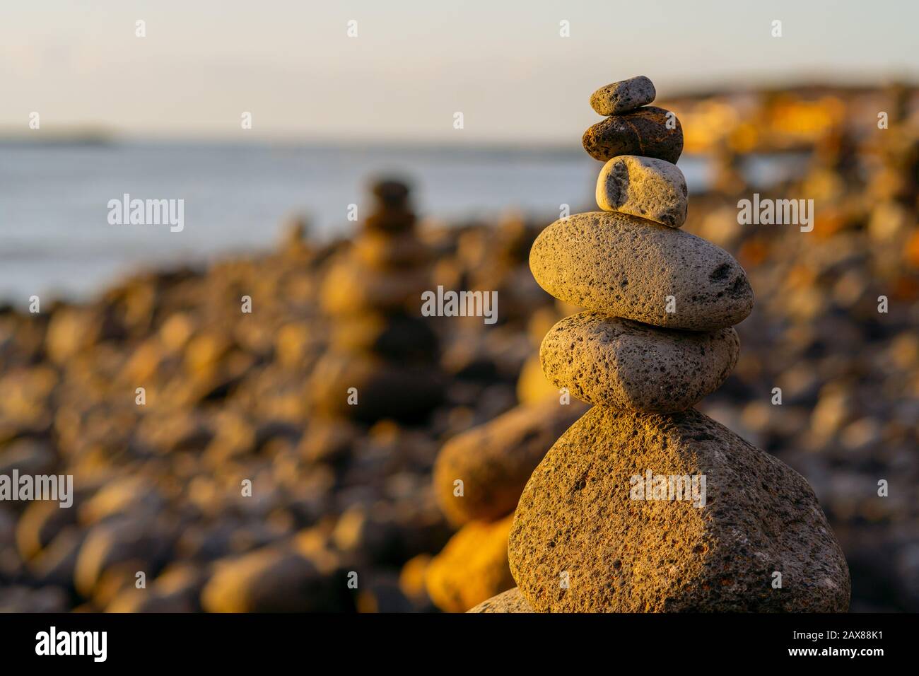 Ocean stability hi-res stock photography and images - Alamy