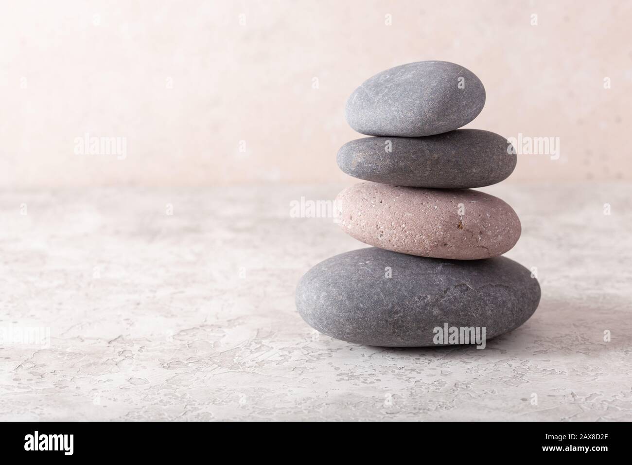 spa stones massage relax treatment Stock Photo - Alamy