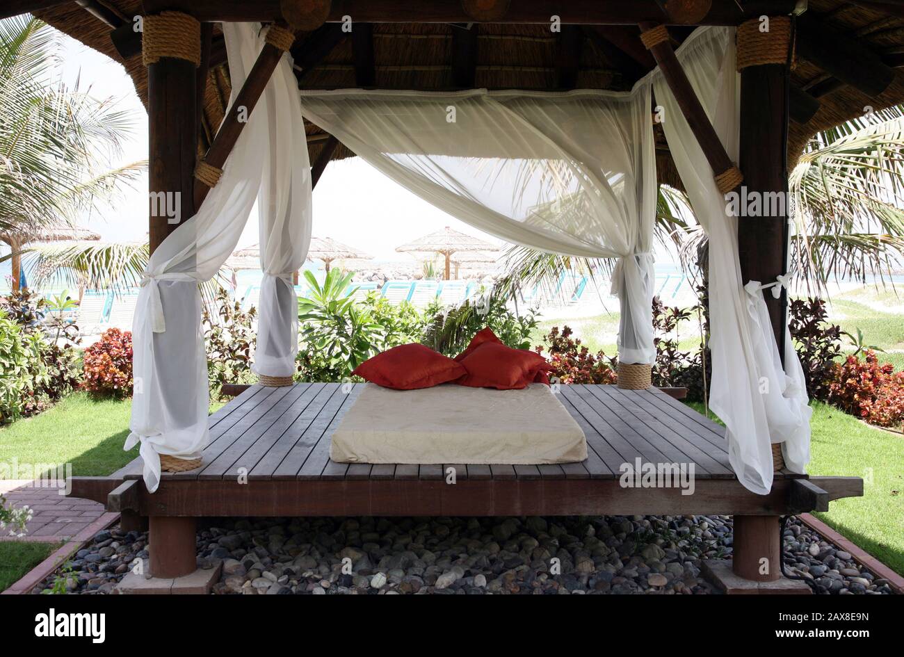 Massage table at the Kempinski hotel, Ajman, UAE Stock Photo - Alamy