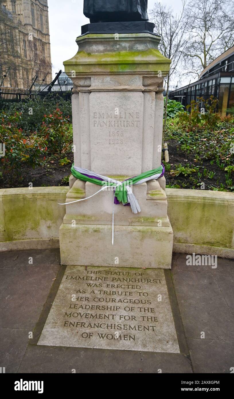 Statue of Emmeline Pankhurst outside Houses of Parliament in ...