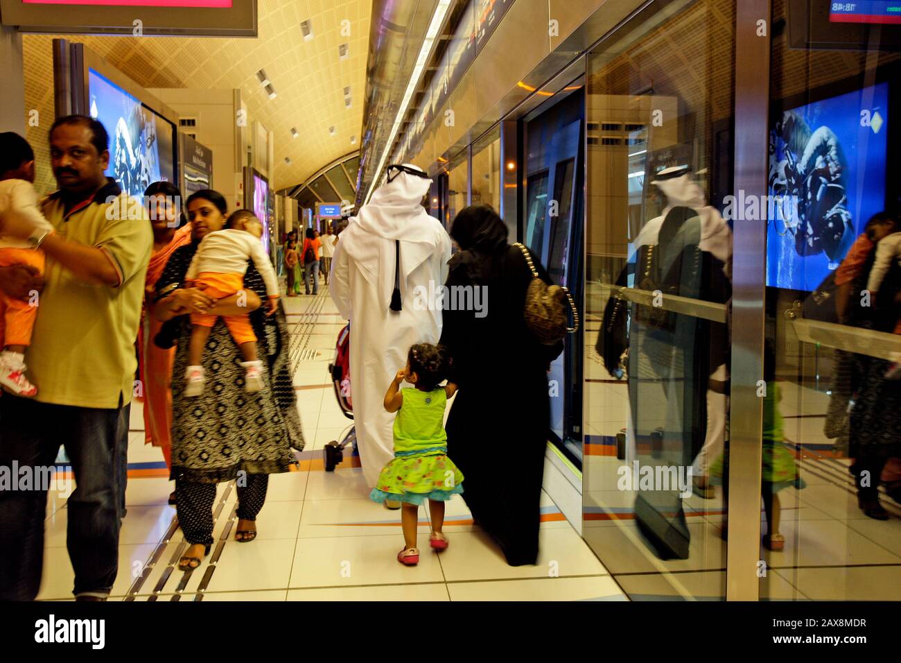 Dubai metro crowd hi-res stock photography and images - Alamy