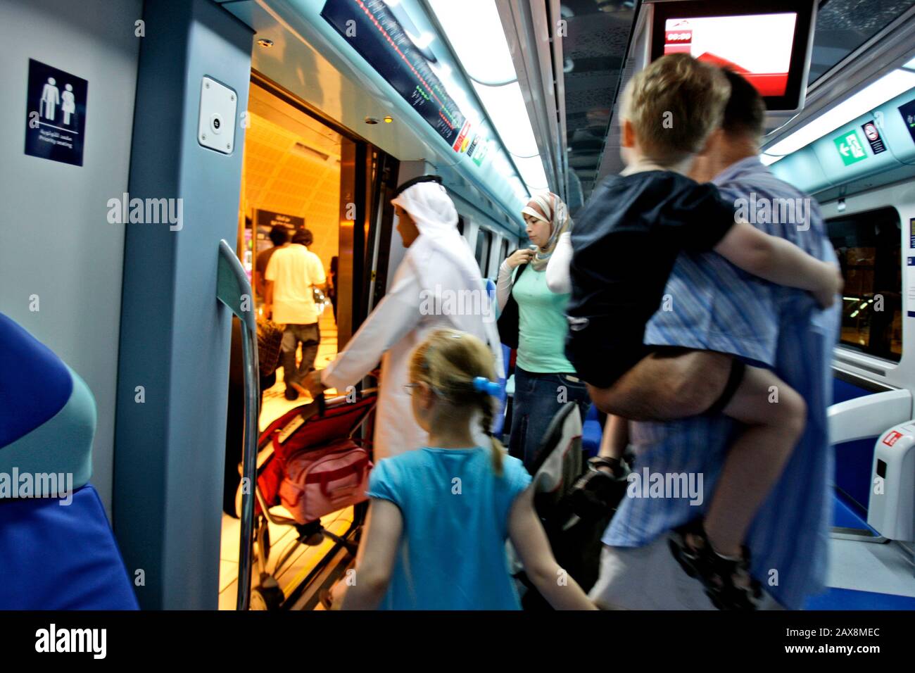 Dubai metro crowd hi-res stock photography and images - Alamy