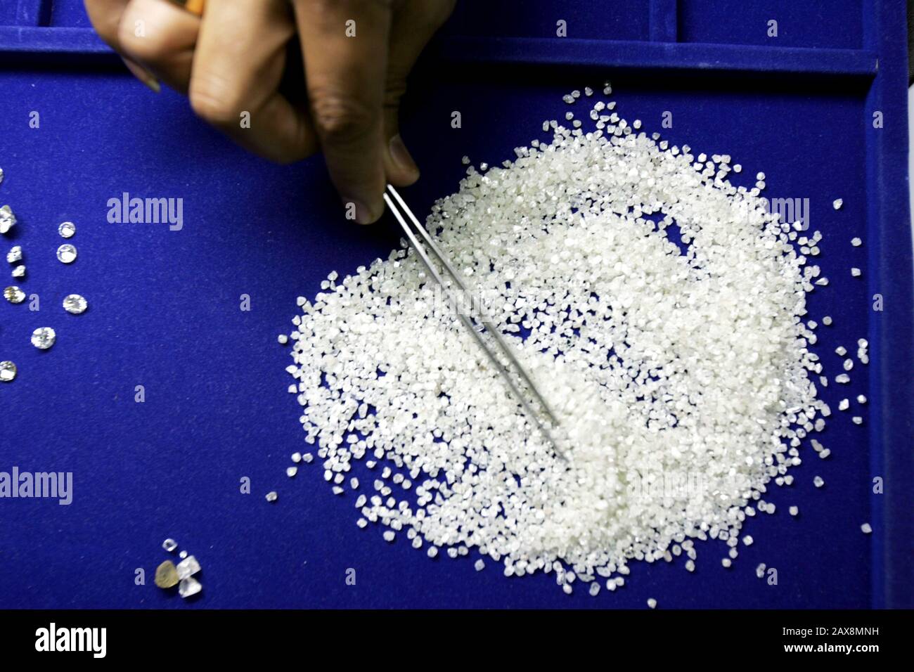 Diamonds tools hi-res stock photography and images - Alamy