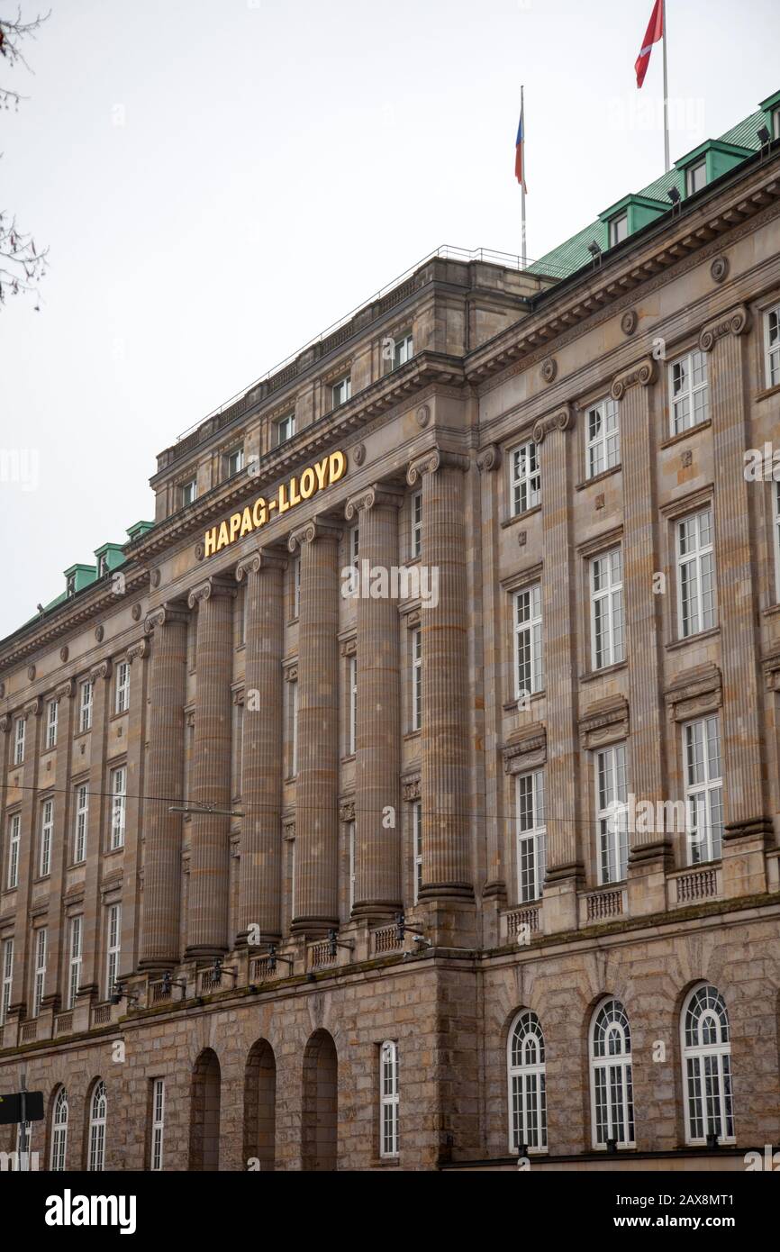Hapag lloyd company container hi-res stock photography and images - Alamy