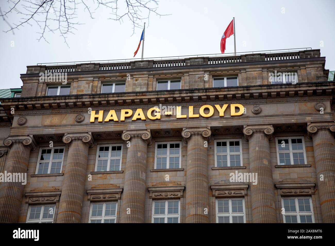 Hapag lloyd company container hi-res stock photography and images - Alamy
