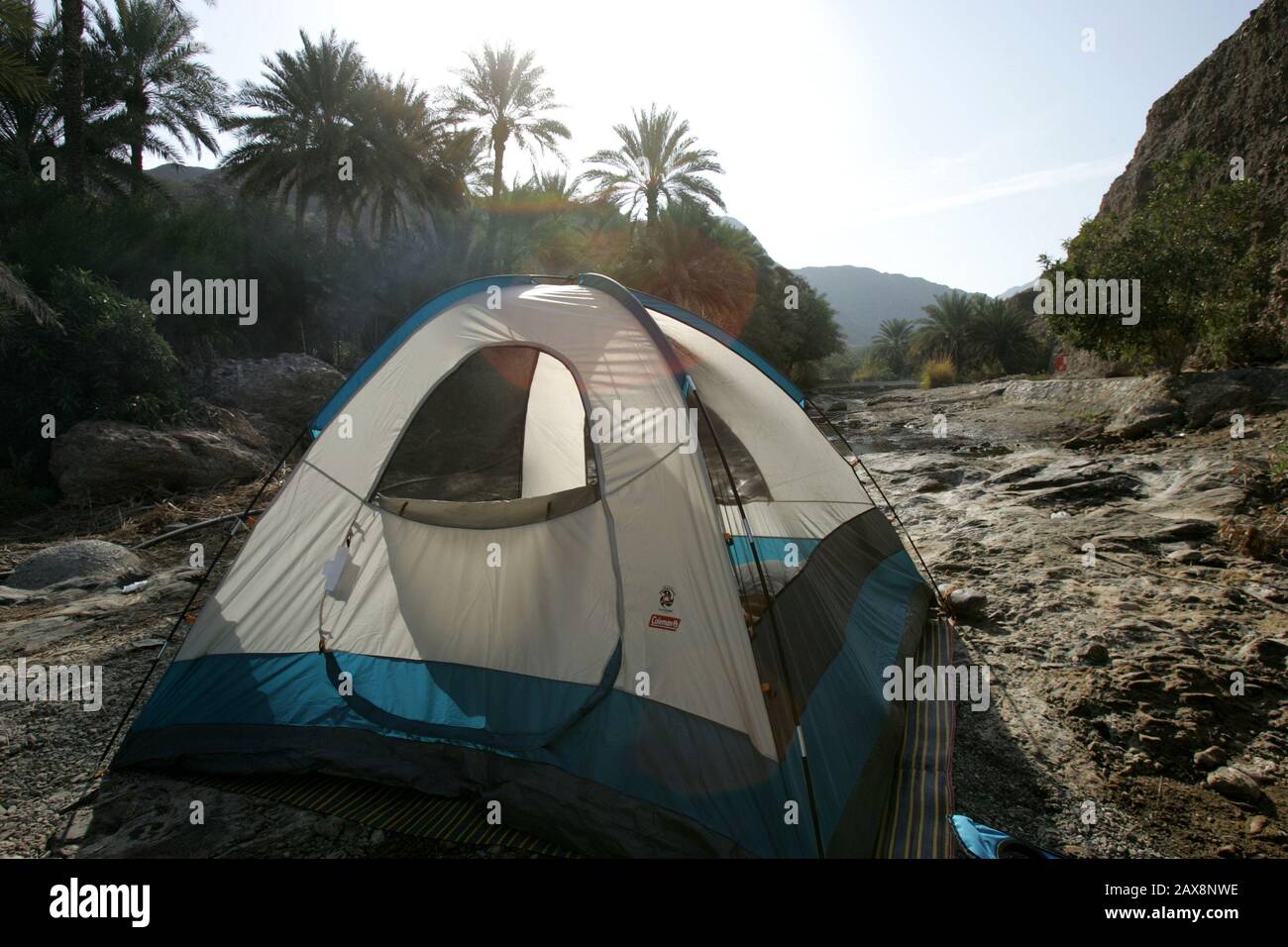 Fujairah camping hi-res stock photography and images - Alamy