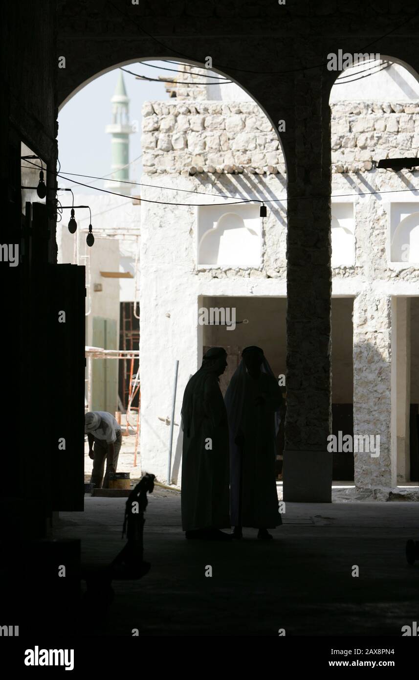 Men meeting shadow hi-res stock photography and images - Alamy