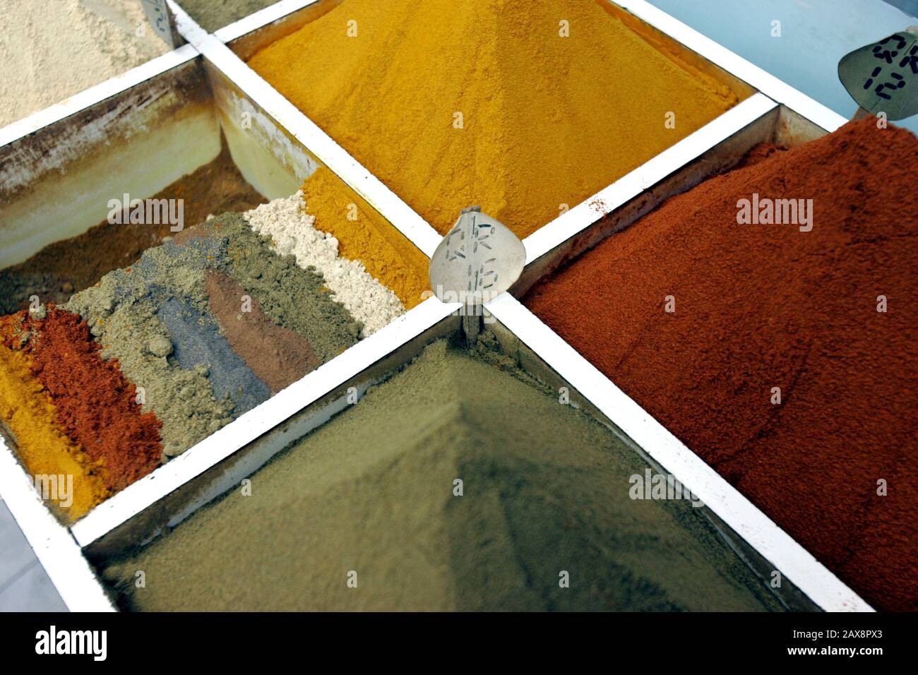 Qatar colors hi-res stock photography and images - Alamy
