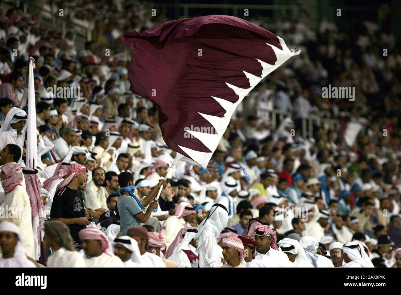 Qatari traditional game hi-res stock photography and images - Alamy