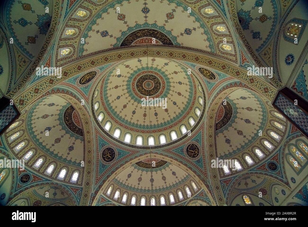 Big Mosque High Resolution Stock Photography and Images - Alamy
