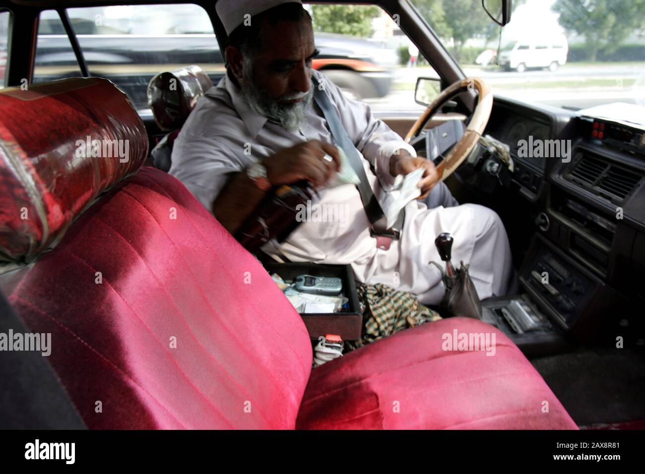 Pakistani and driver hi-res stock photography and images - Alamy