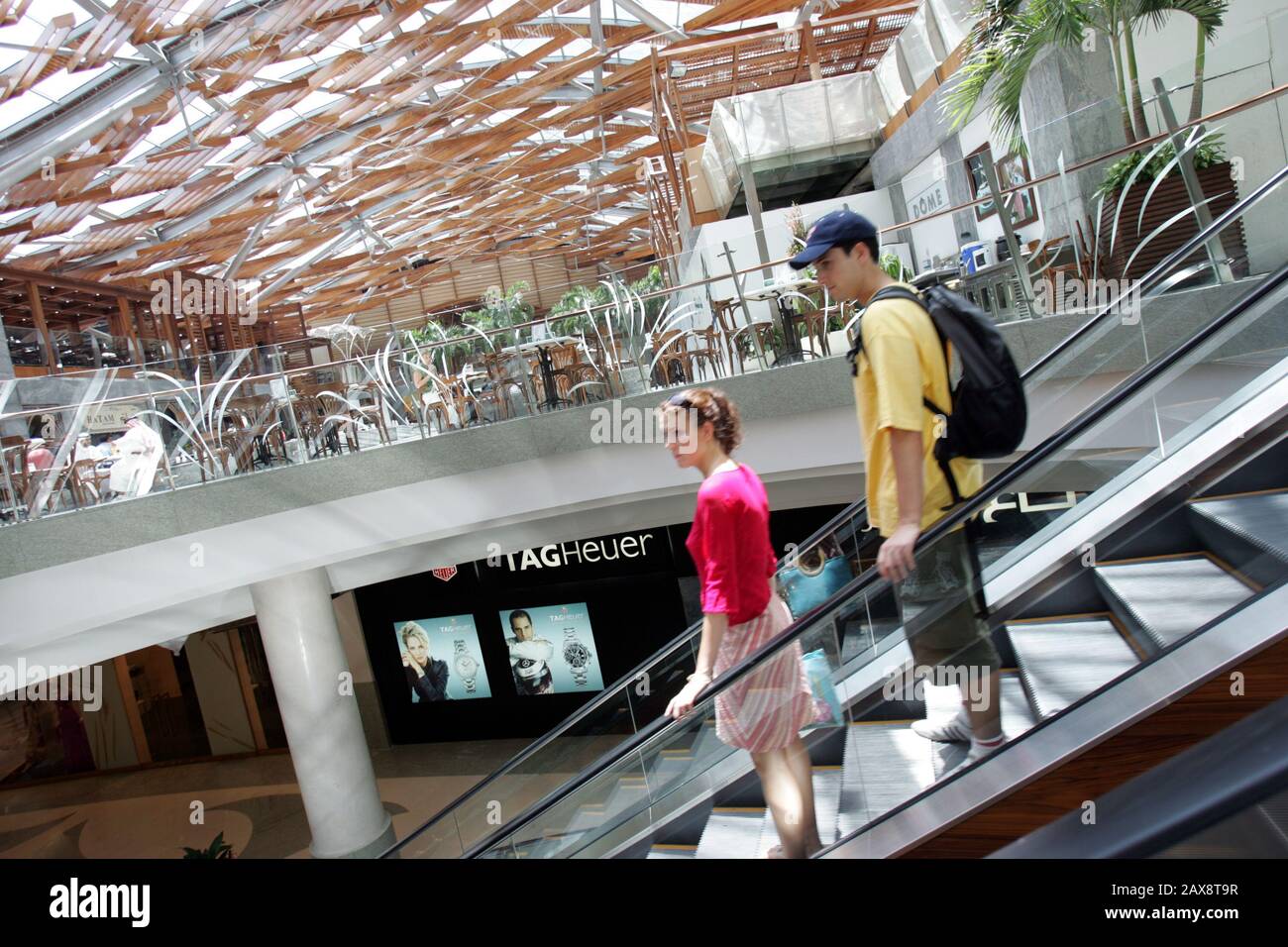 Burjuman mall dubai hi-res stock photography and images - Alamy