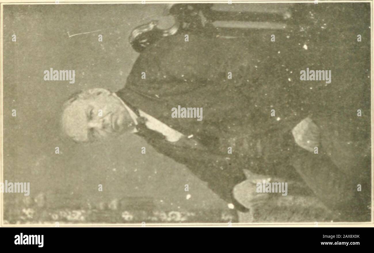 The Kinnears and their kin; a memorial volume of history, biography ...