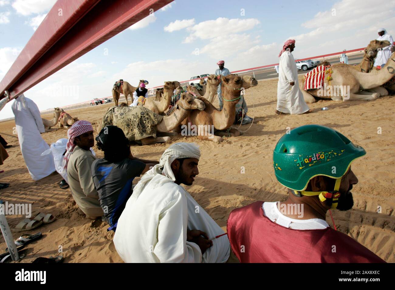 Sweihan hi-res stock photography and images - Alamy