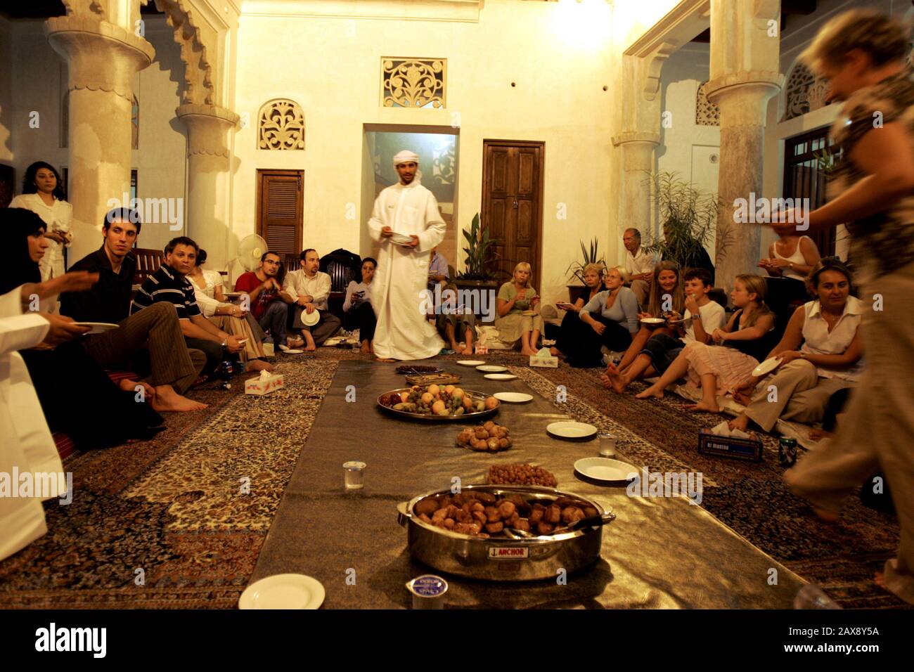 Ramadan fest hi-res stock photography and images - Alamy