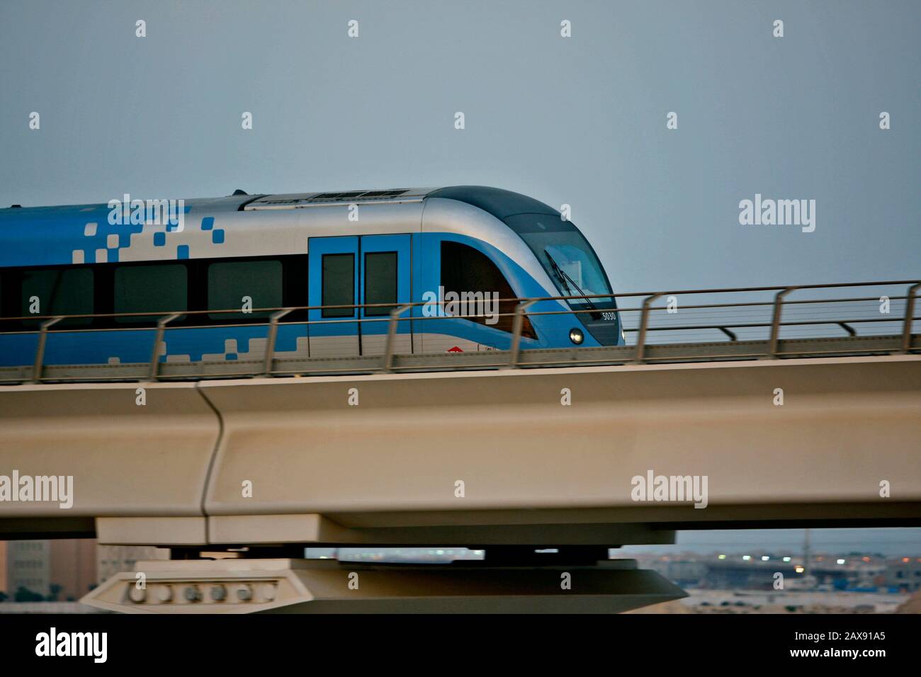 Metro rail construction hi-res stock photography and images - Alamy