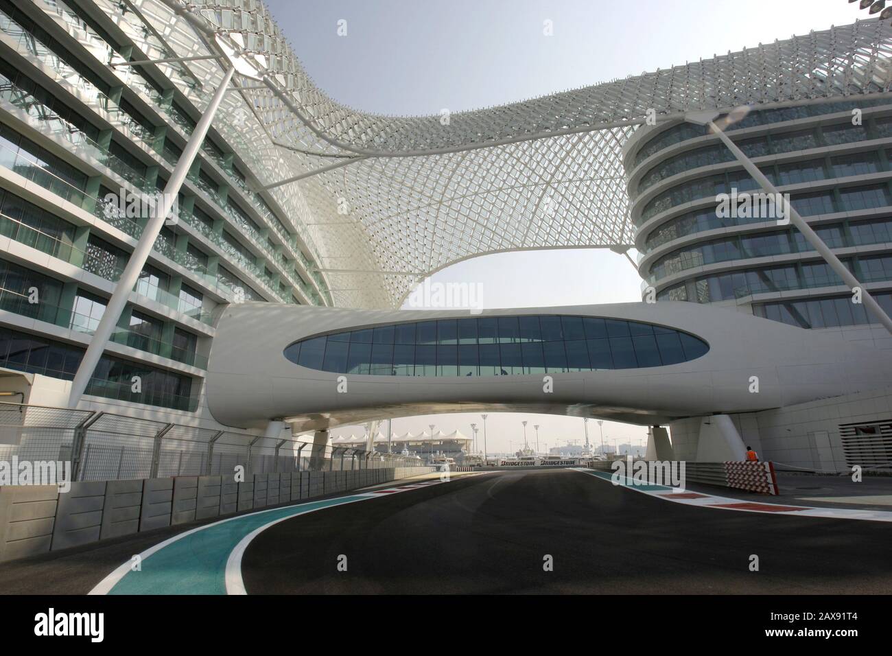 Abu dhabi f1 track hi-res stock photography and images - Alamy