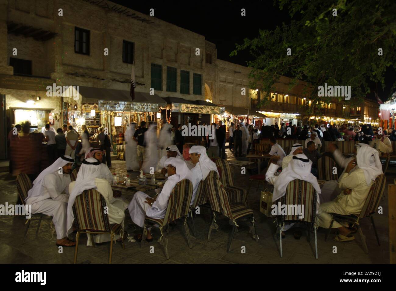 Arabian cafe hi-res stock photography and images - Alamy