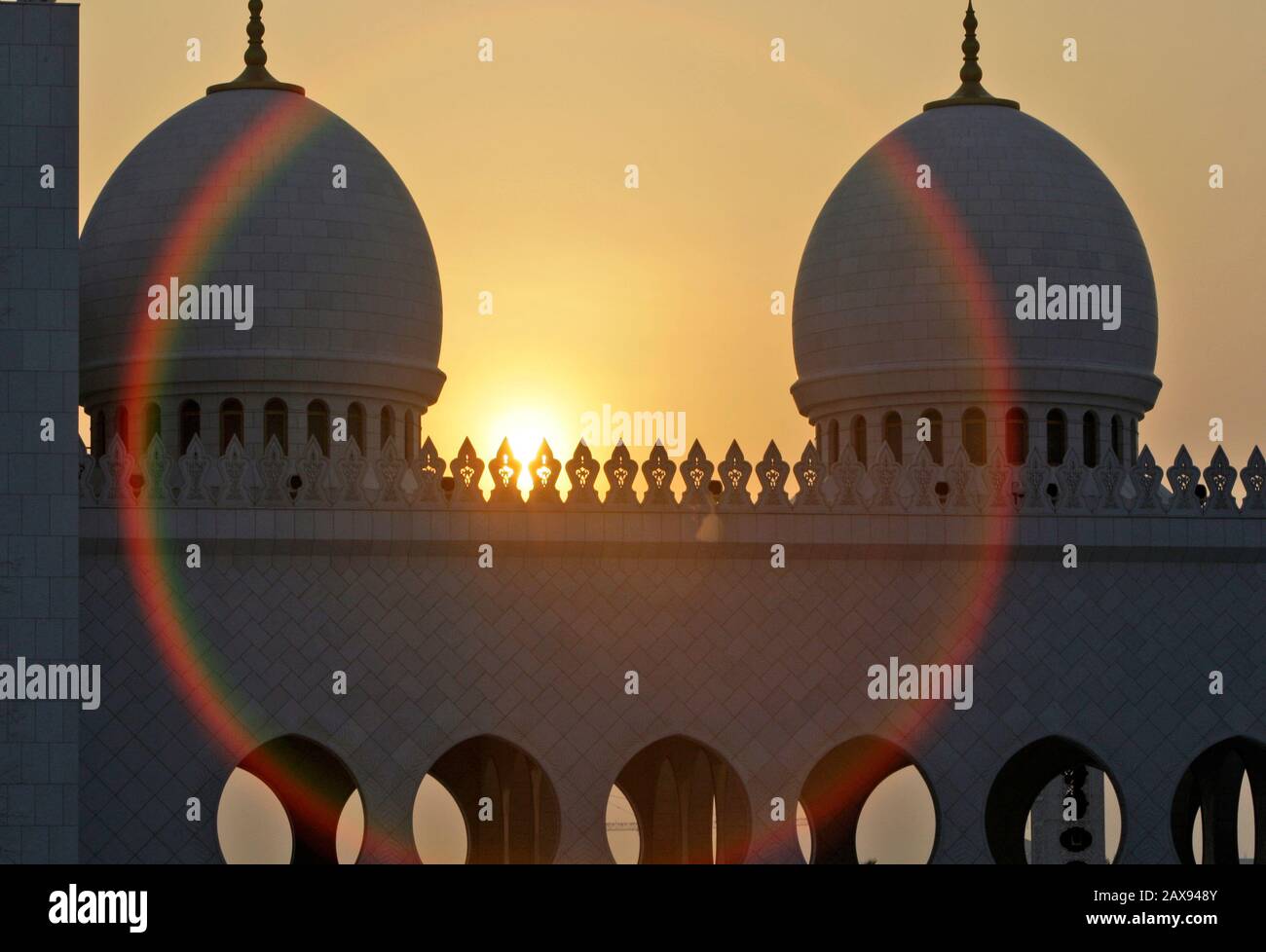 Outline of dome hi-res stock photography and images - Alamy
