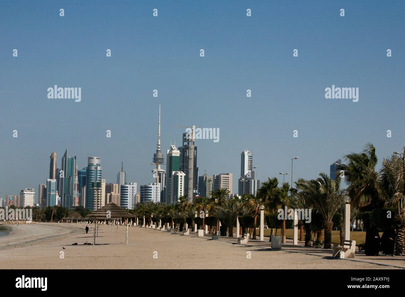 Kuwait Buildings High Resolution Stock Photography and Images - Alamy