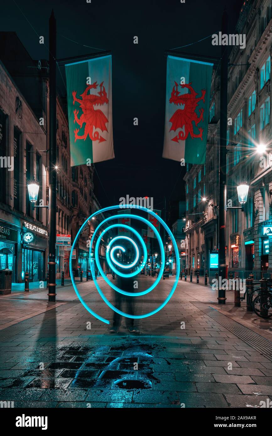 City hall cardiff building hi-res stock photography and images - Alamy