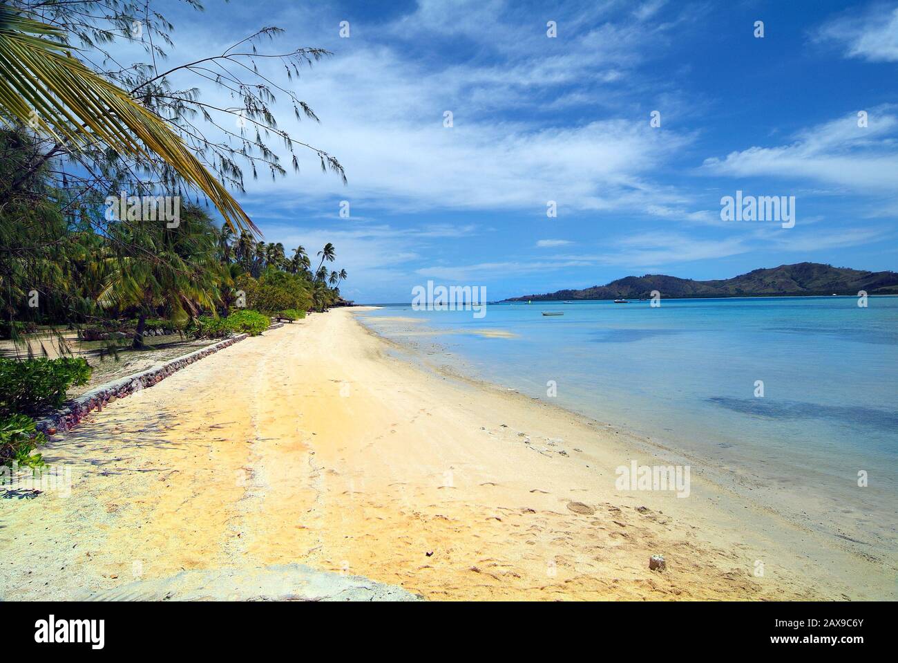 Fiji, beach on Malolo Lailai island Stock Photo - Alamy