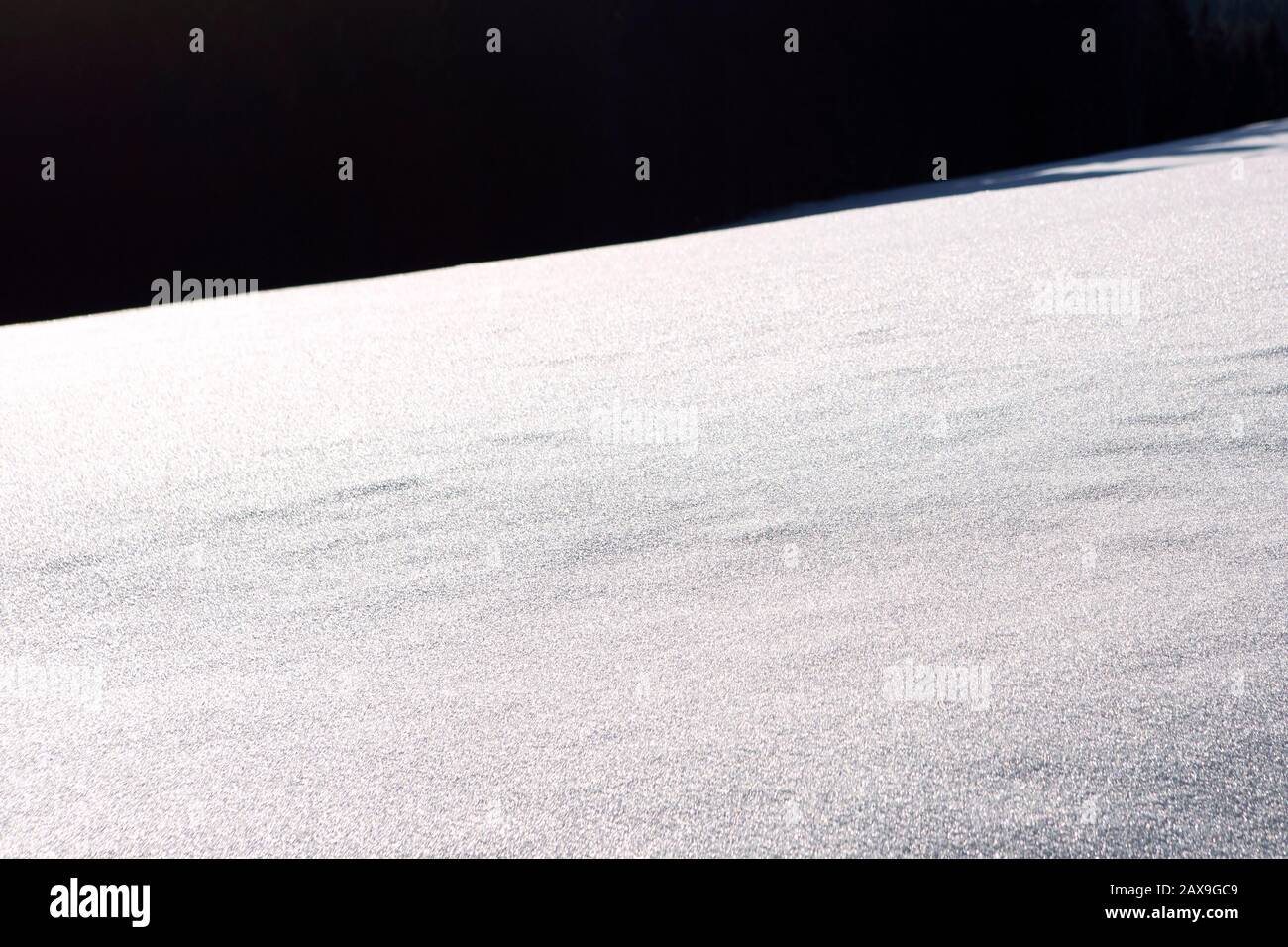 White slope snow hi-res stock photography and images - Alamy