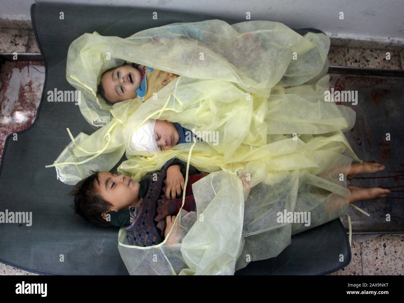 Dead babies hi-res stock photography and images - Alamy