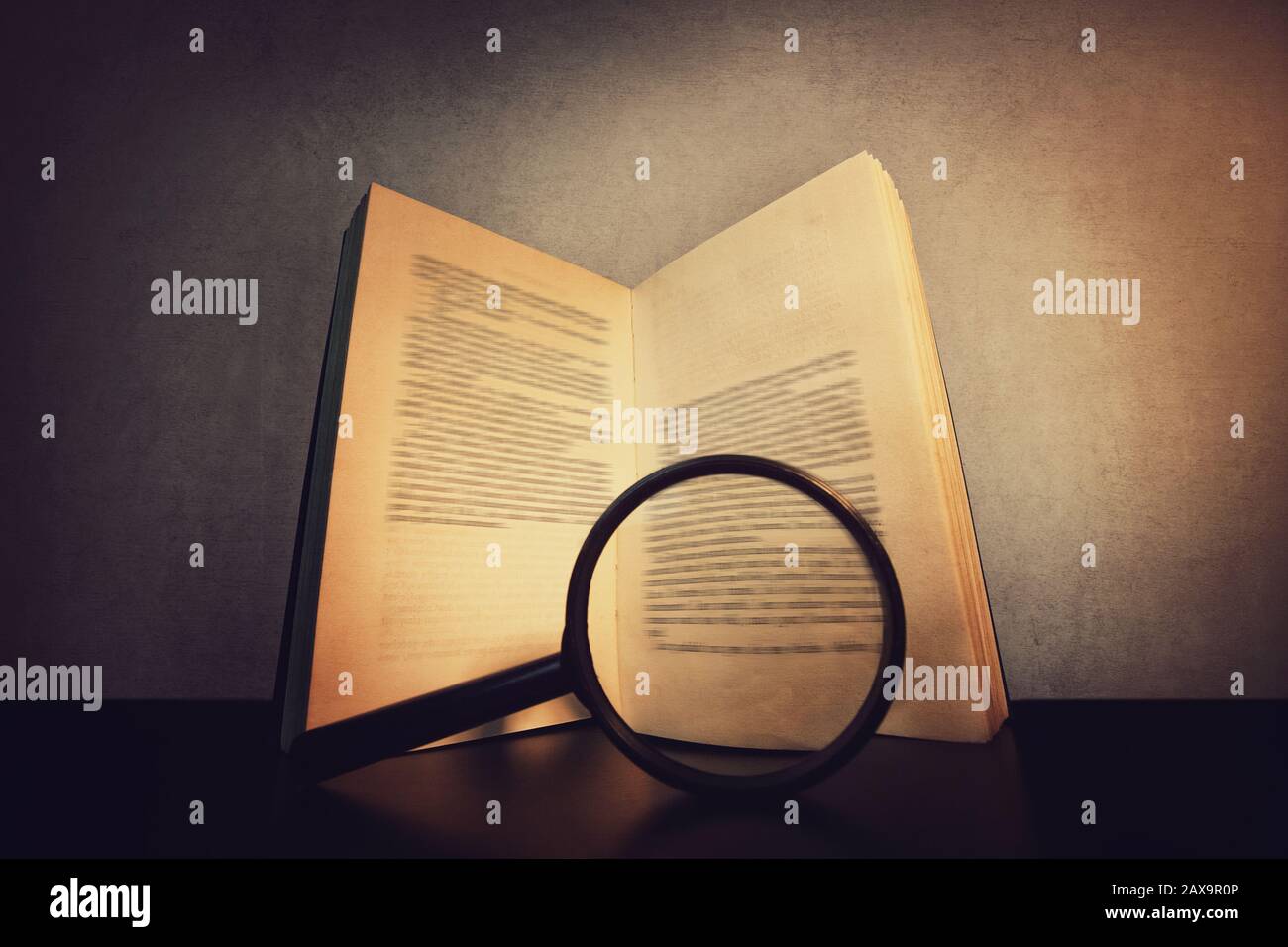 Magnifying glass old document paper hi-res stock photography and images ...