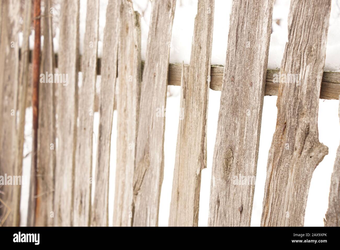 Rickety fence hi-res stock photography and images - Alamy