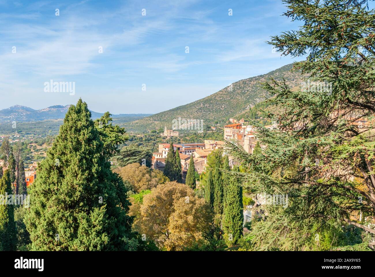 The Villa d'Este is a 16th-century villa in Tivoli, near Rome, famous ...