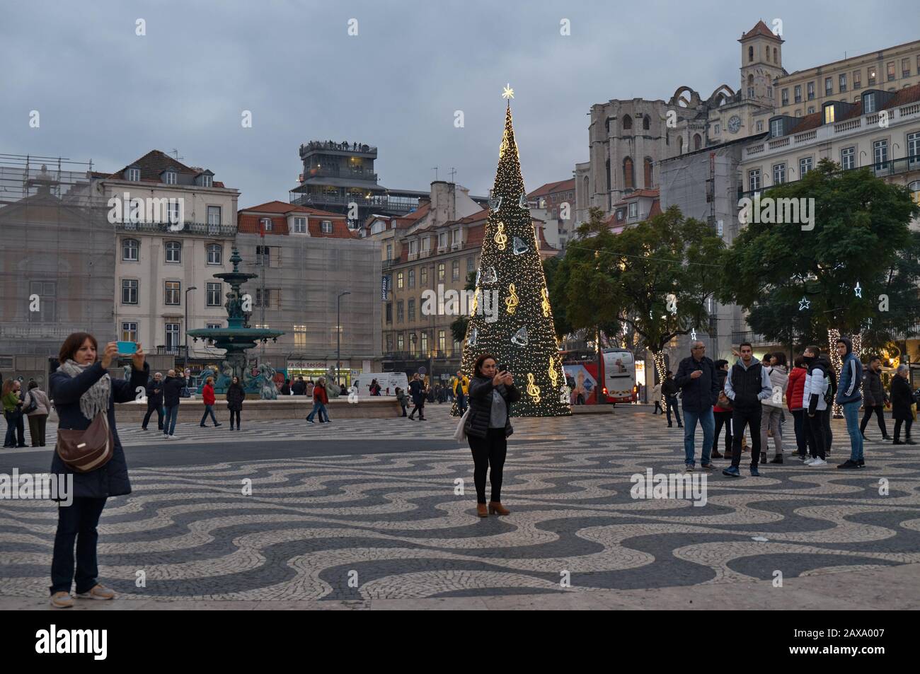 Rossio plaza dom pedro iv hi-res stock photography and images - Alamy