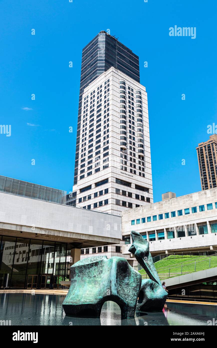New York City, USA - August 3, 2018: Infinity pool of the Paul Milstein ...