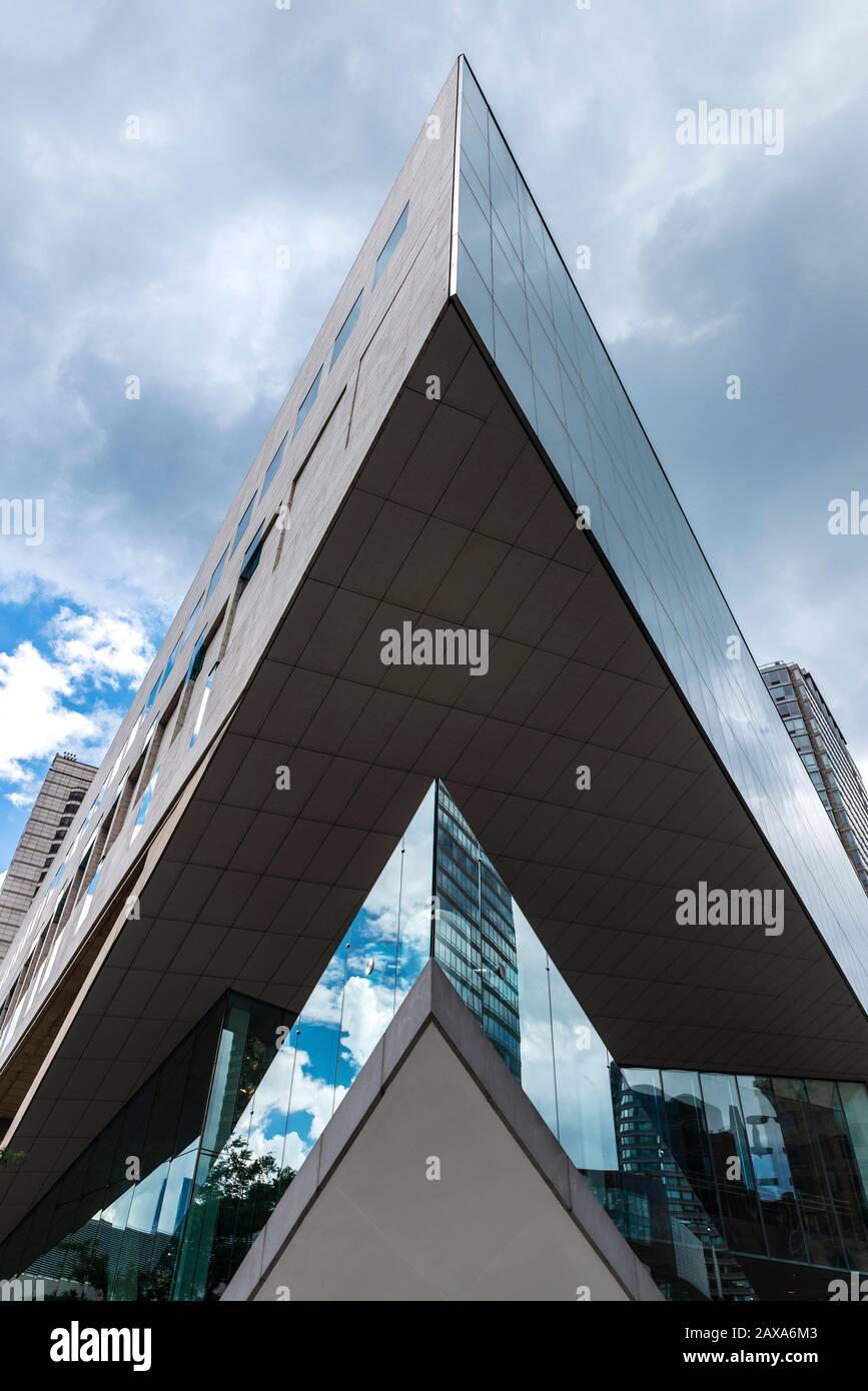 New York City, USA - August 3, 2018: Facade of the Juilliard School ...