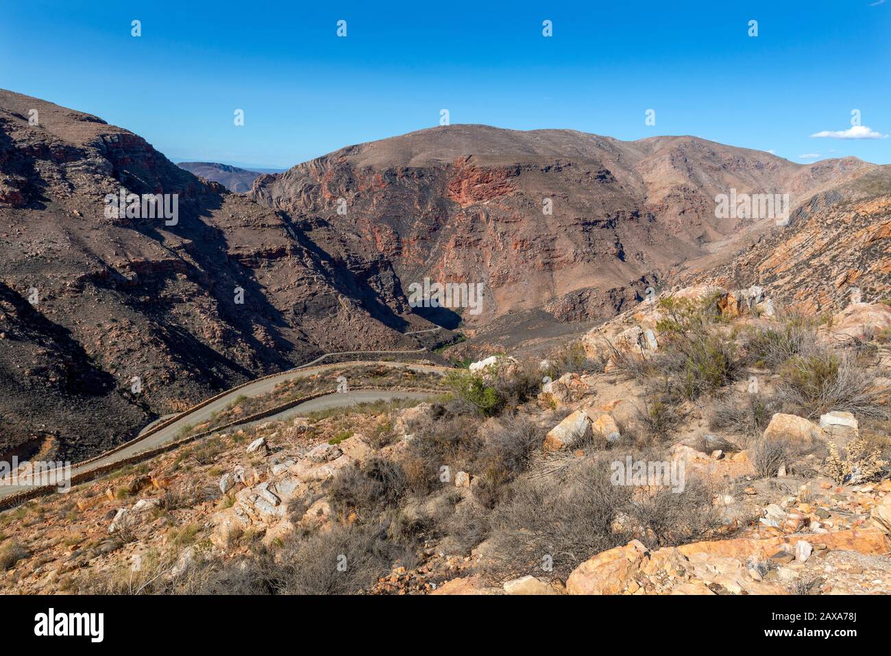 Summit of the Swartberg Pass looking down at the road, Western Cape ...