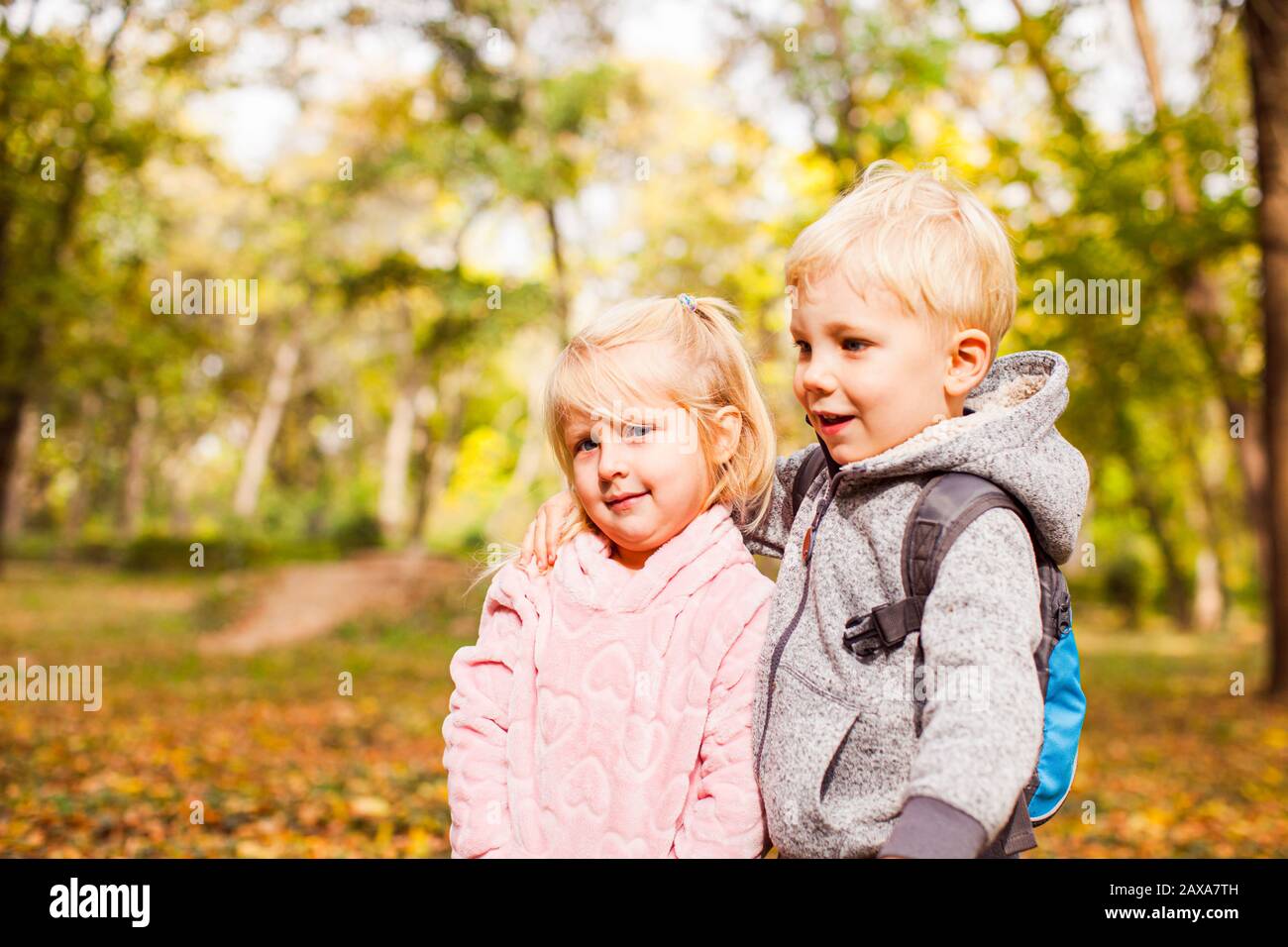 School children on nature walk hi-res stock photography and images - Alamy
